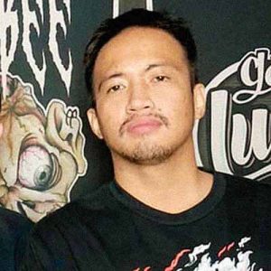 Who is AKT - Icons Feed