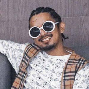 Who is Ives Presko - Icons Feed